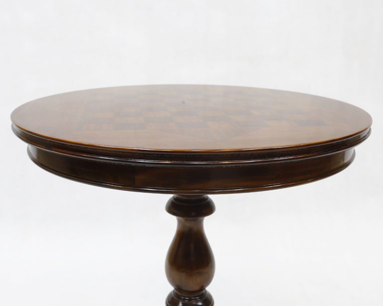 Chess Table - Round - Gascoigne Leather Centre